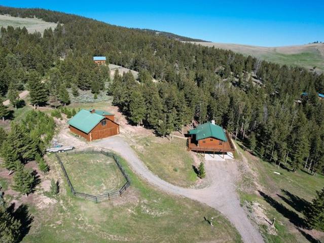 20 Spruce Creek Ct, Dubois, WY 82513