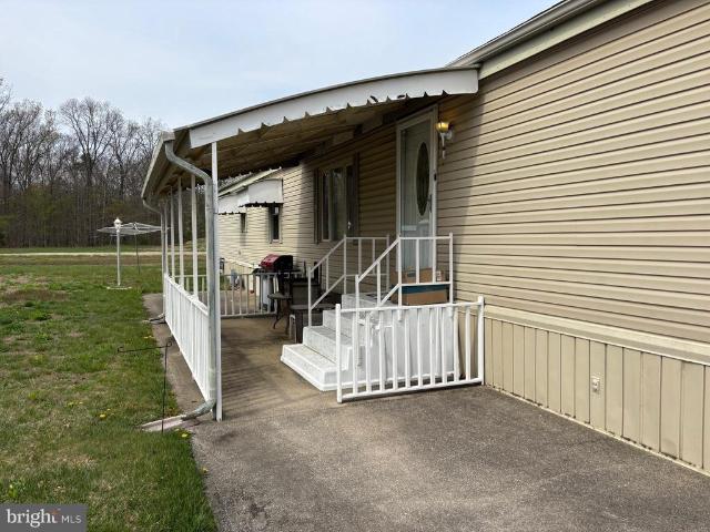 20 Spruce Drive