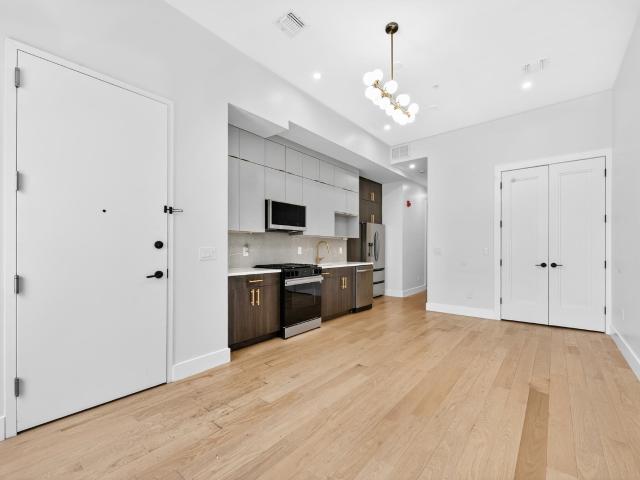 20 Storms Ave # 2