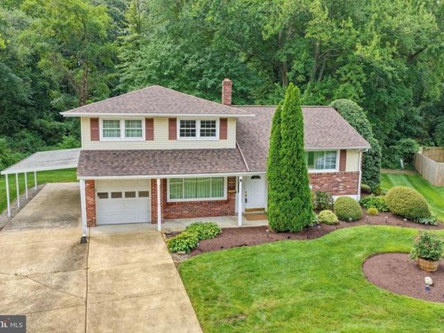 20 Stewart Ct, Dover, DE 19904