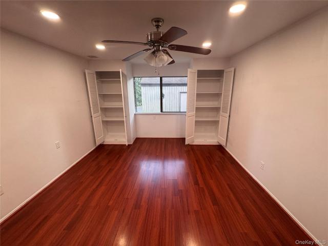 20 Strathmore Gate Drive