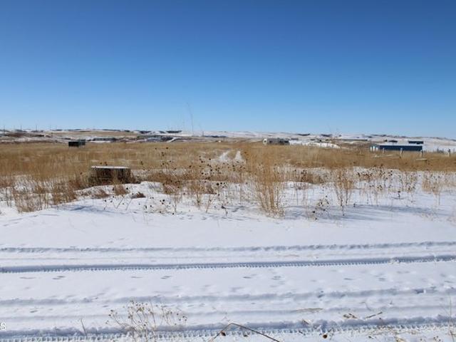 20th H St, Watford City, ND 58854