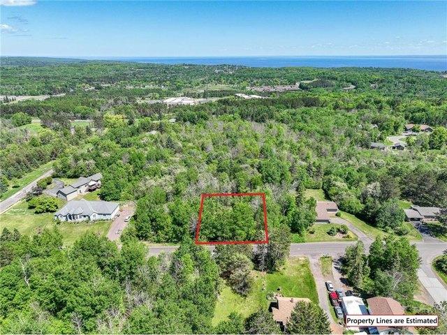 20XX Stanford Ave, Duluth, MN 55811