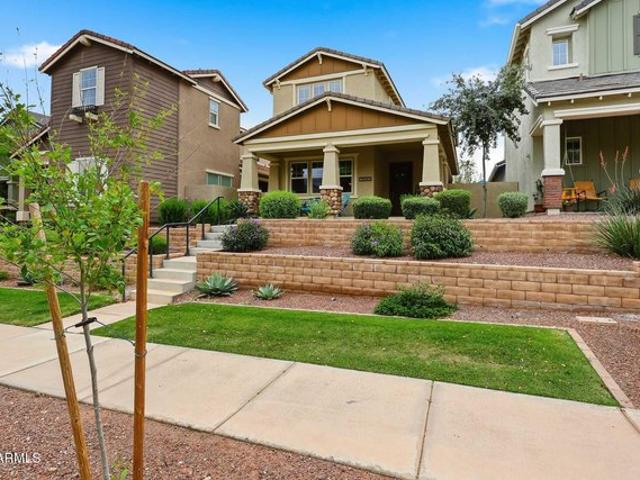 21043 W Elm Way Ct, Buckeye, AZ 85396