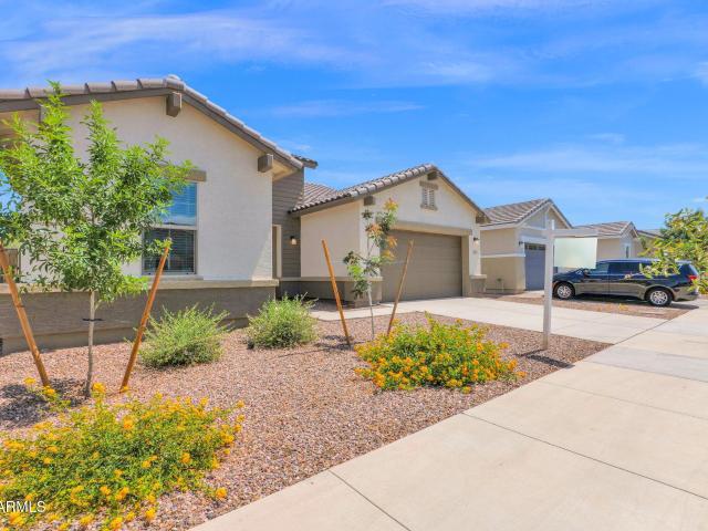21042 e camina buena vista court