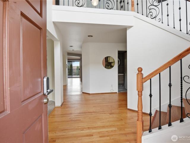 21049 rd Ave SE, Kent, WA 98031 | MLS #2511 | Compass