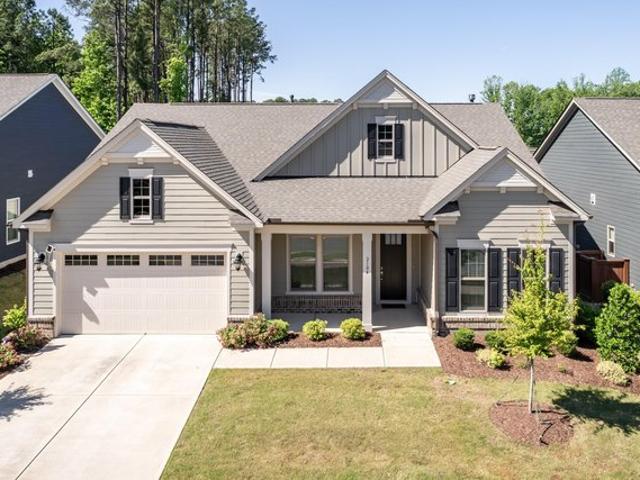 2104 Maplemere Ct, Durham, NC 27703