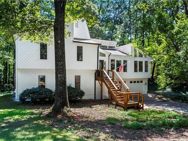 2104 Mitchell Ct, Marietta, GA 30062