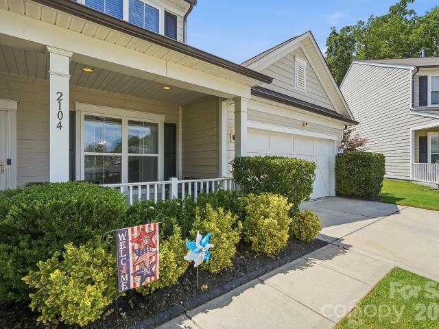 2104 Angel Oak Drive