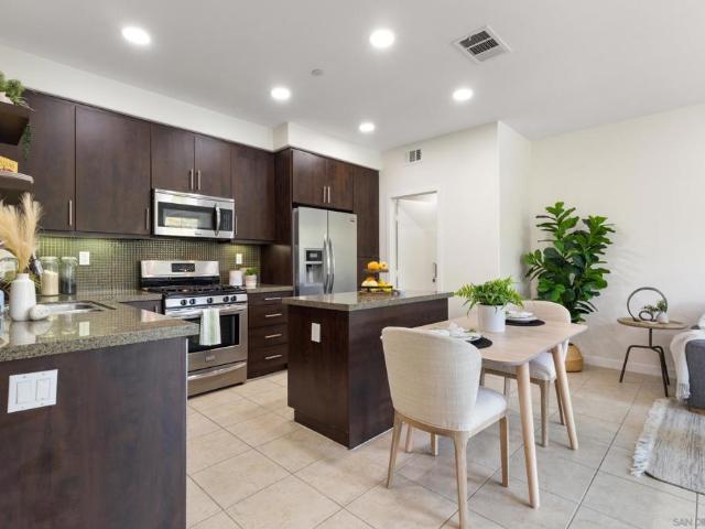2104 Cosmo Way