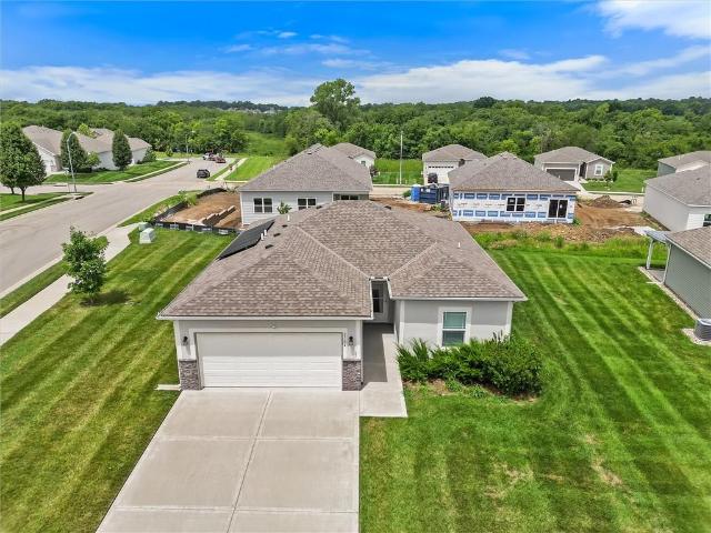 2104 Crestview Place