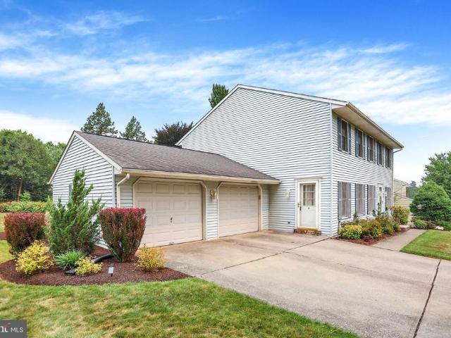 2104 Foxfire Drive