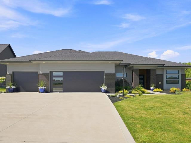 2104 Golfview Drive