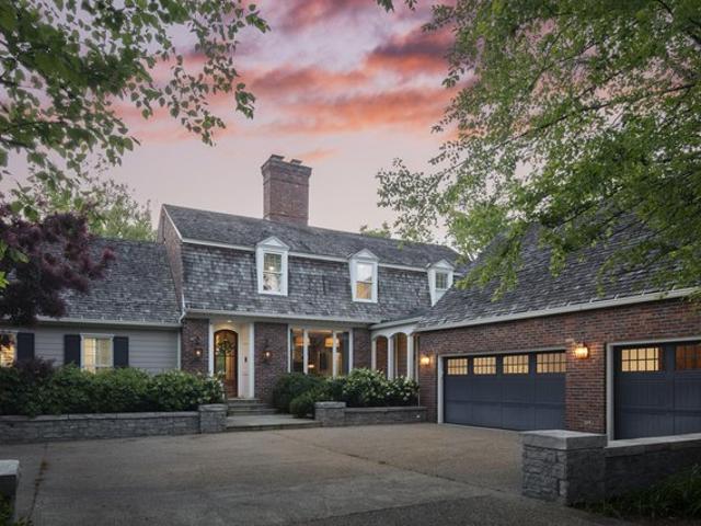 2104 Island Pt, Lexington, KY 40502