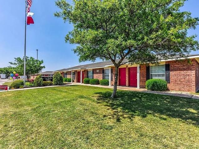 2104 LA Salle Ave, Lubbock, TX 79407