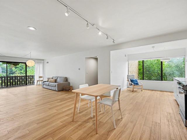2104 Pauline Boulevard # 205