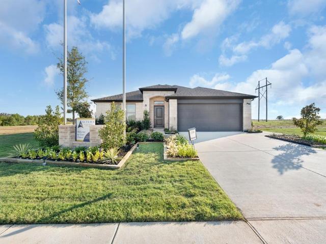 2104 Redwood Drive