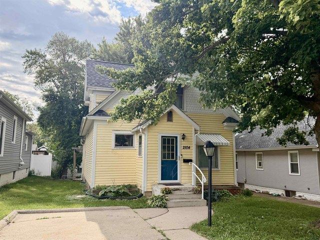 2104 S Lemon St, Sioux City, IA 51106