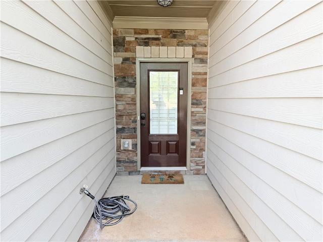 2104 Shetley Creek Dr, Norcross, GA 30071 | MLS #7761 | Compass