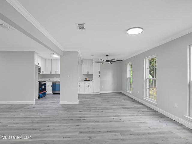 2104 Westgate Parkway