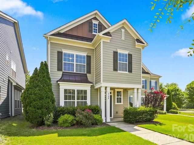 2104 Woodward Ave, Charlotte, NC 28206