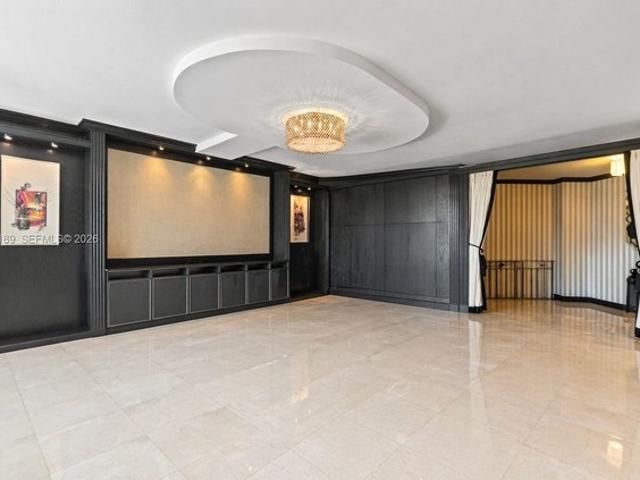 21050 Point Pl Unit 403, Aventura, FL 33180