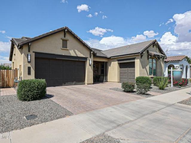21052 E Swan Dr, Queen Creek, AZ 85142