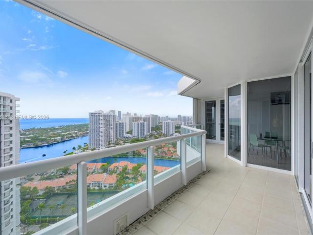 21055 Yacht Club Dr, Unit 3002, Aventura, FL 33180 | MLS #A11990 | Compass
