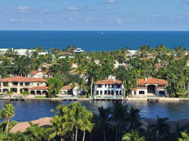21055 Yacht Club Dr #1602, Aventura, FL 33180