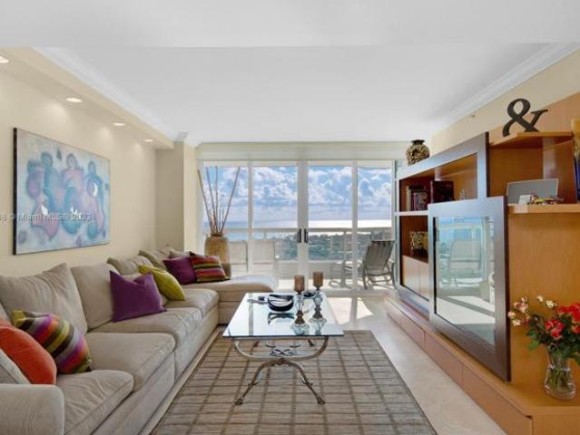 21055 Yacht Club Dr #2310, Aventura, FL 33180