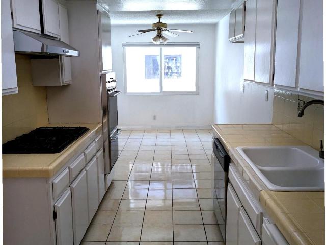 2105 Mathews Avenue #10, Redondo Beach, US, CA