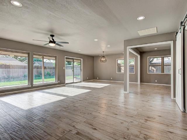 2105 Merrimac