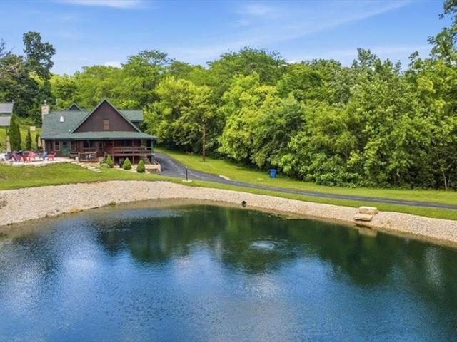 2105 N Elizabeth Scales Mound Rd, Elizabeth, IL 61028