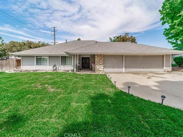 2105 Oxford Ave, Claremont, CA 91711