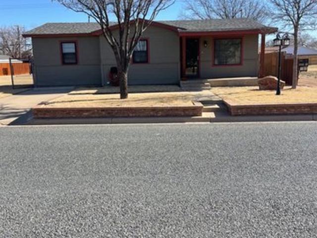 2105 Ash Ave, Lubbock, TX 79404