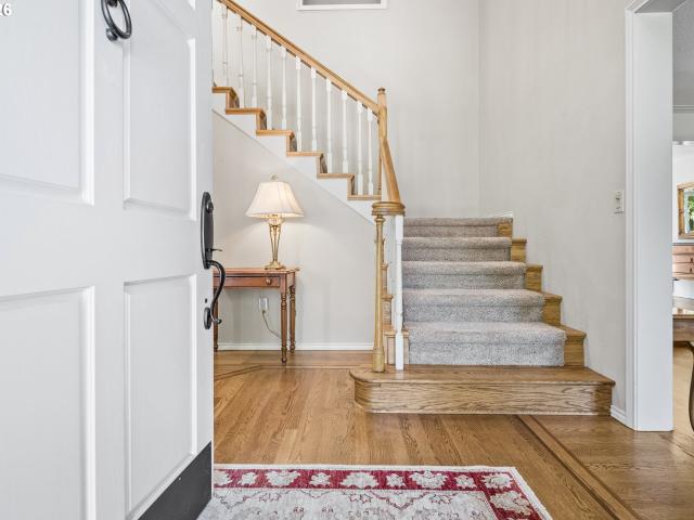 2105 club house dr