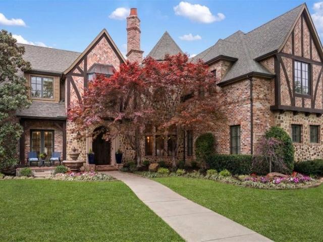 2105 Denver Dr, Southlake, TX 76092