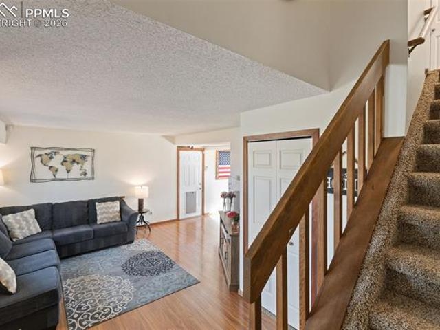 2105 Farnsworth Drive