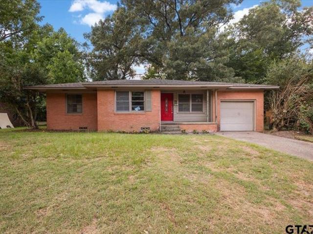 2105 Glenbrook Dr, Tyler, TX 75701