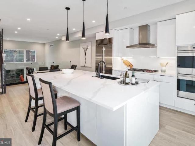 2105 League Court