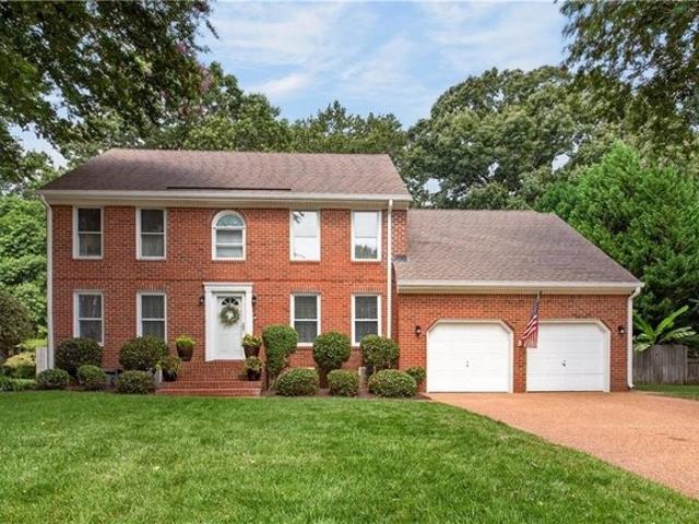2105 Lords Lndg, Virginia Beach, VA 23454