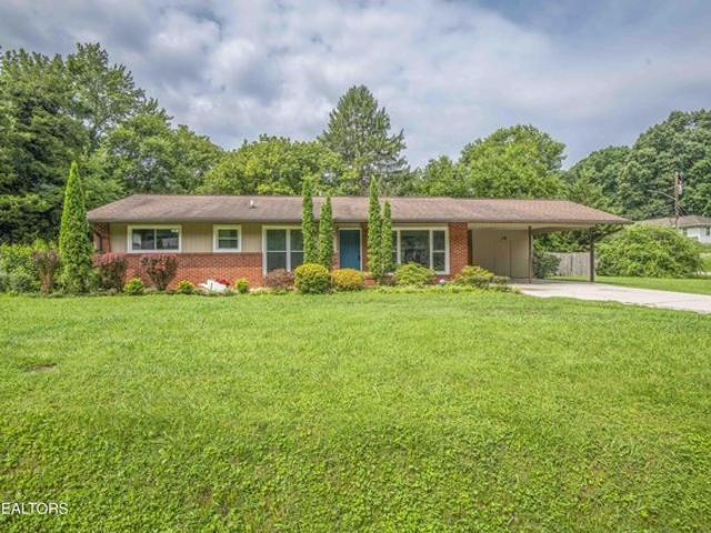 2105 Pulaski Rd, Knoxville, TN 37914