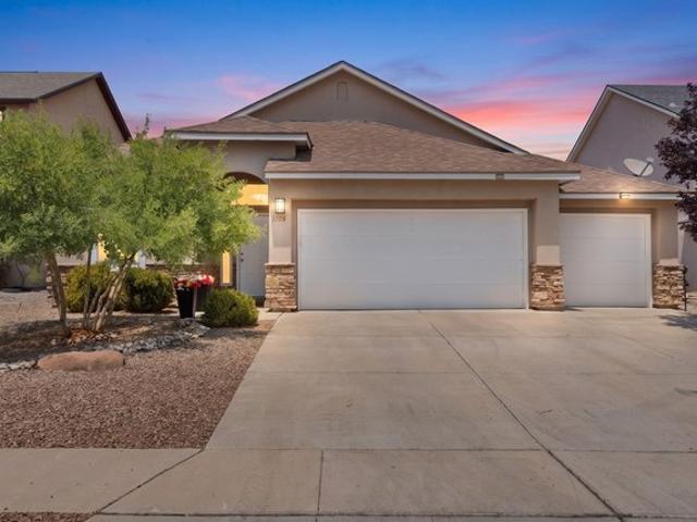 2105 Palenque Dr SE, Rio Rancho, NM 87124