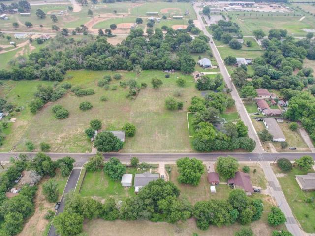 2105 Pecan St