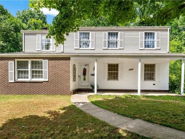 2105 Pendleton Dr, Monroeville, PA 15146