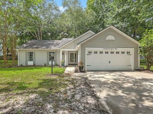 2105 Pinehurst Ave, Charleston, SC 29414