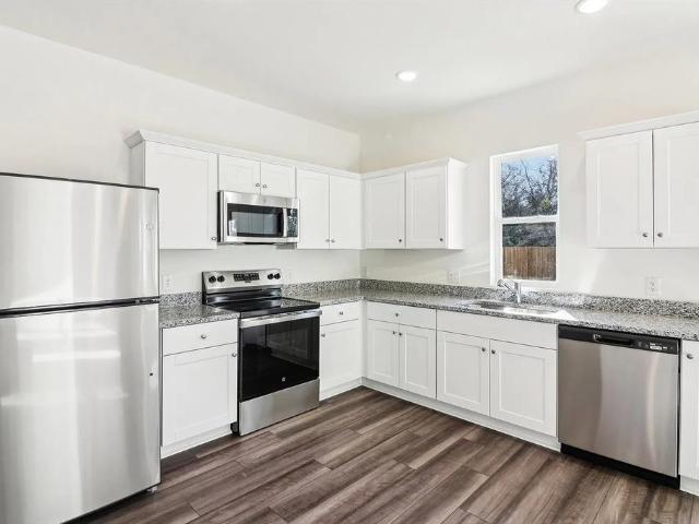 2105 Prairie Lane