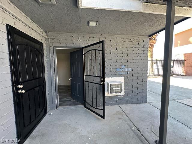 2105 Sunrise Avenue 1