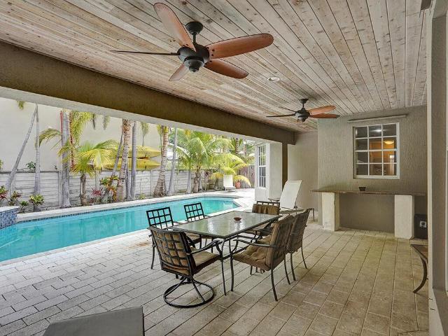 2105 SW 12th Ter, Fort Lauderdale, FL 33315 | MLS #B26000
