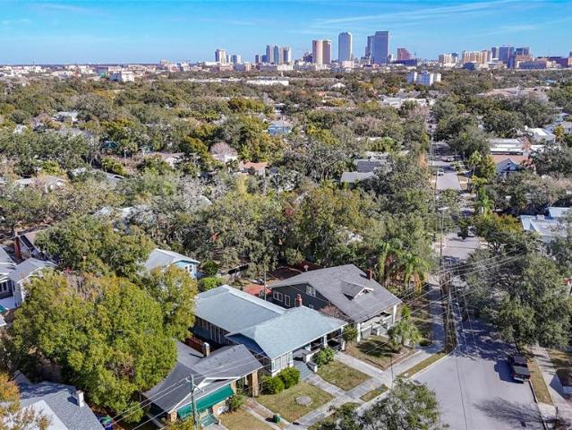 2105 W Southview Ave, Tampa, FL 33606 | MLS #TB8467 | Compass